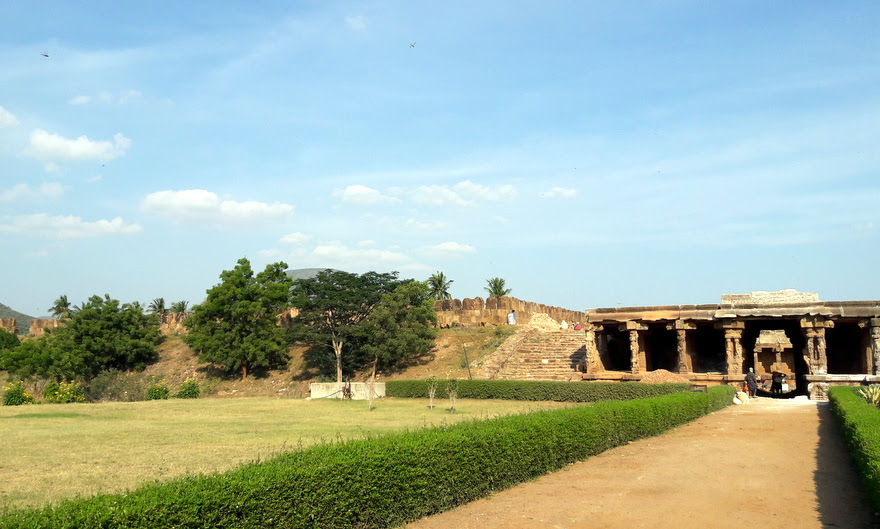 700 year old fort in Andhra known as `Dakshina Kashi` still reveals ...